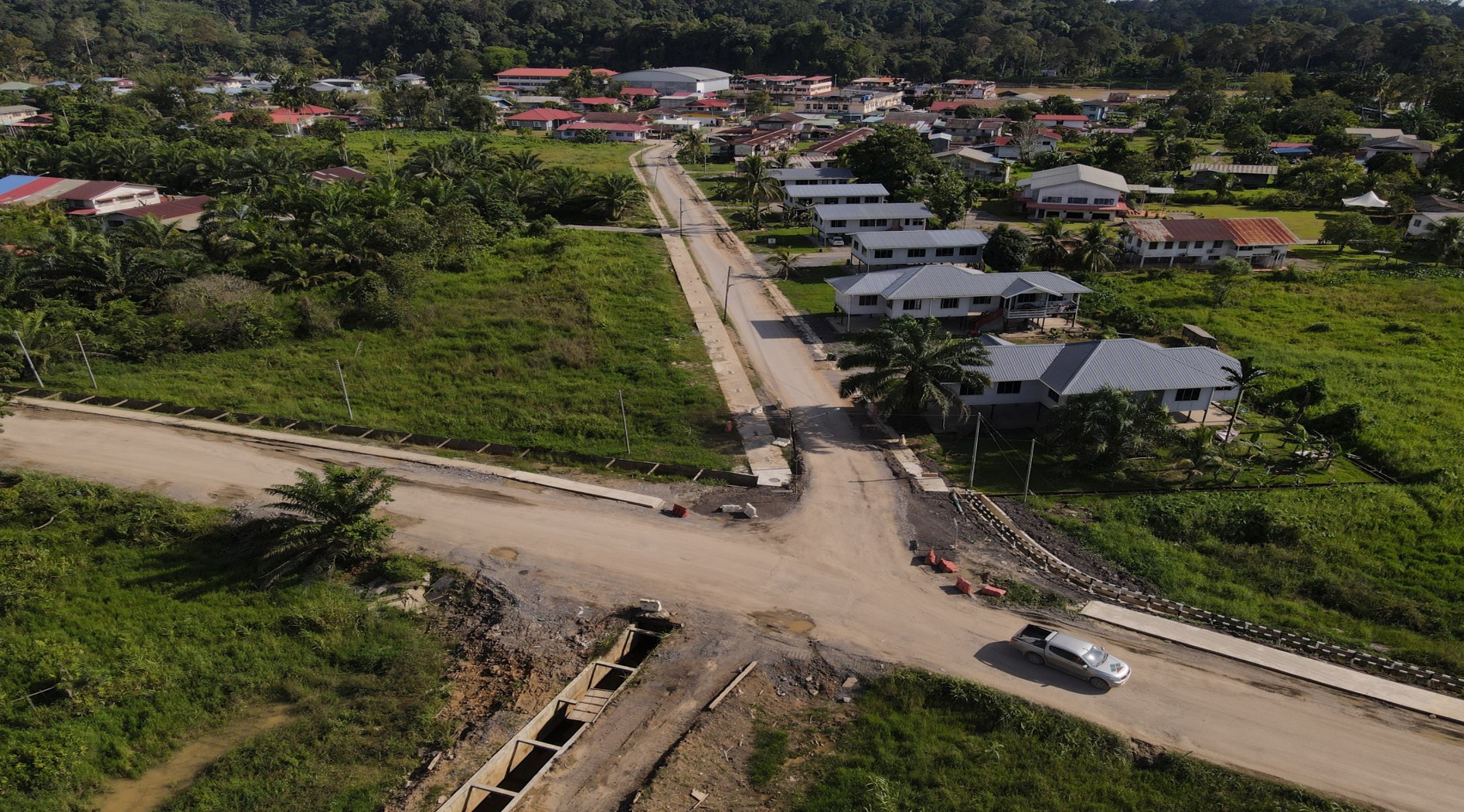 Improvement works to Long Lama town concluding - RECODA