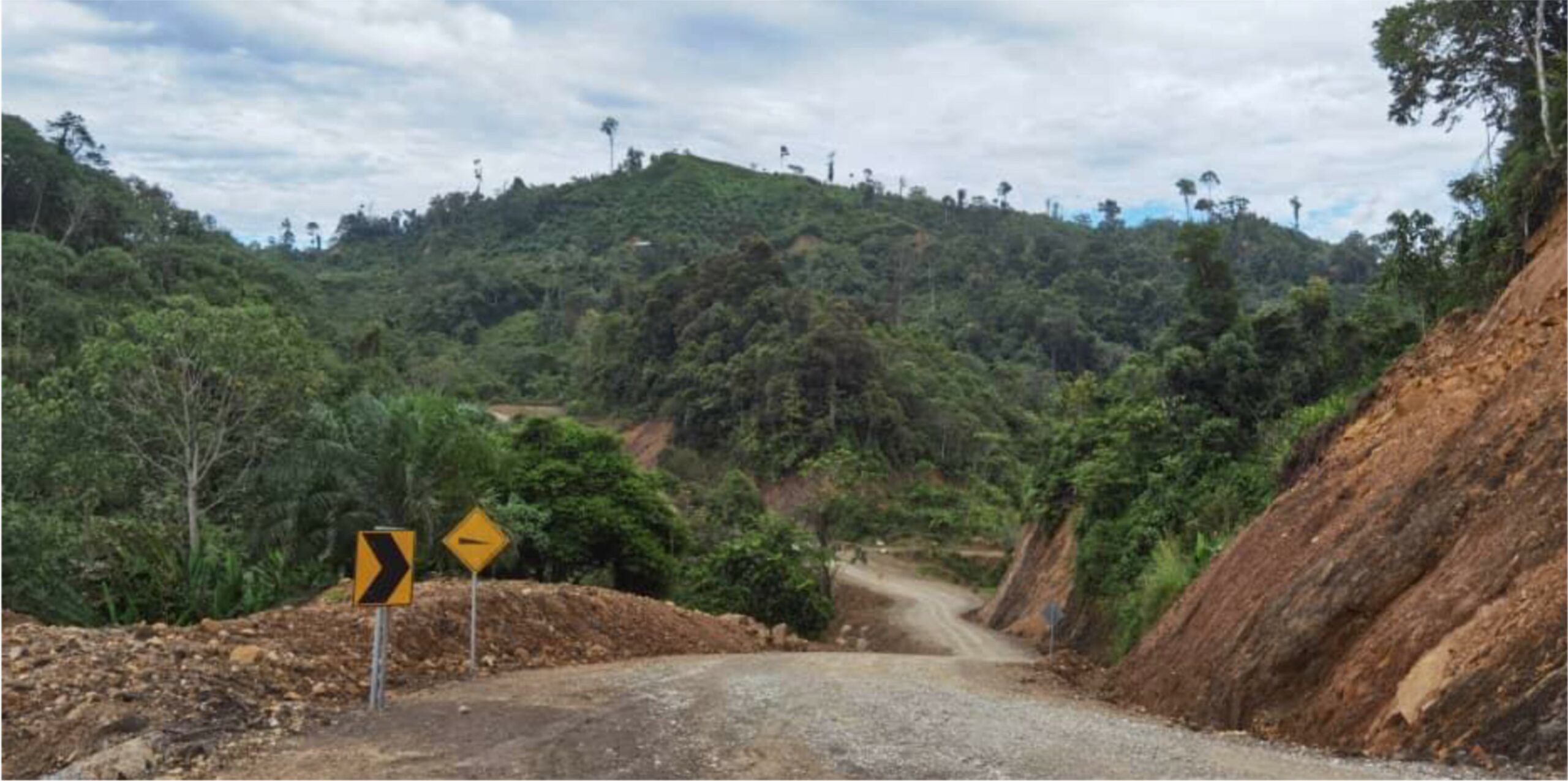 New paved roads completed for Long Tikan / Long Jekitan, Long Mekaba ...