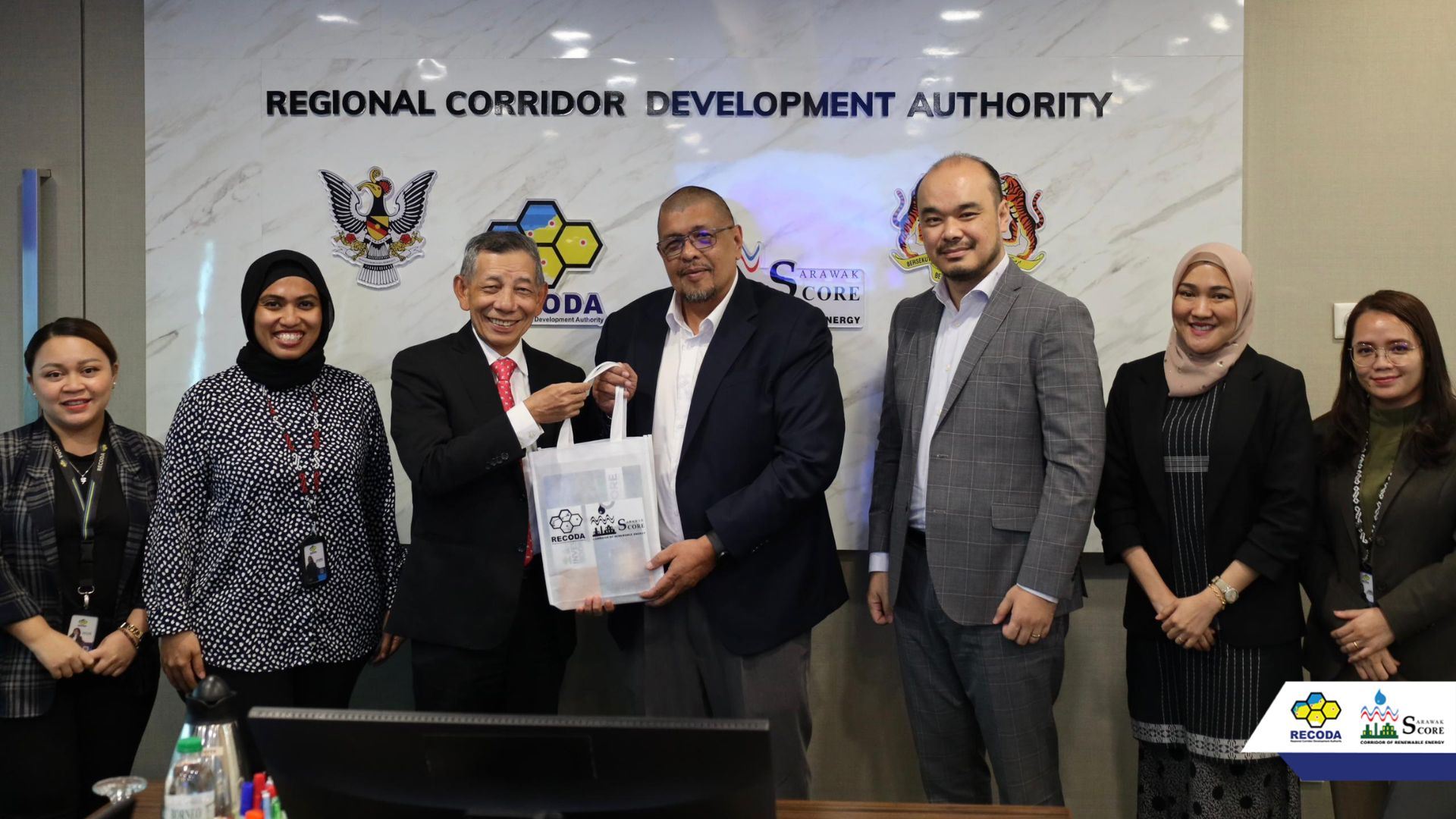 Planet QEOS visits RECODA - RECODA